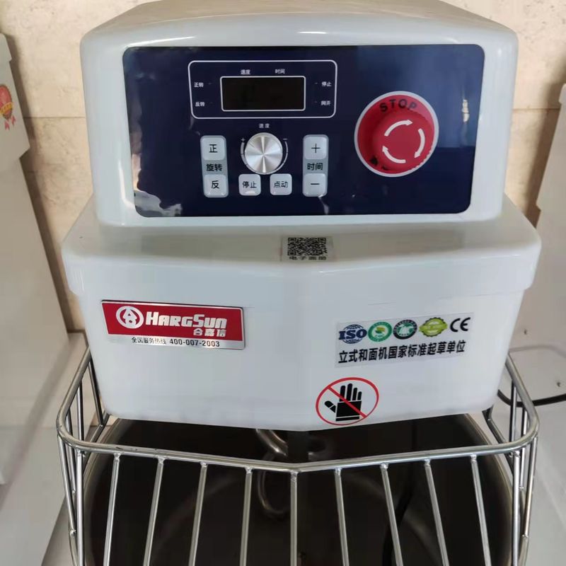 120r/Min Cast Iron Bakery Spiral Dough Mixer 12kg Capacity